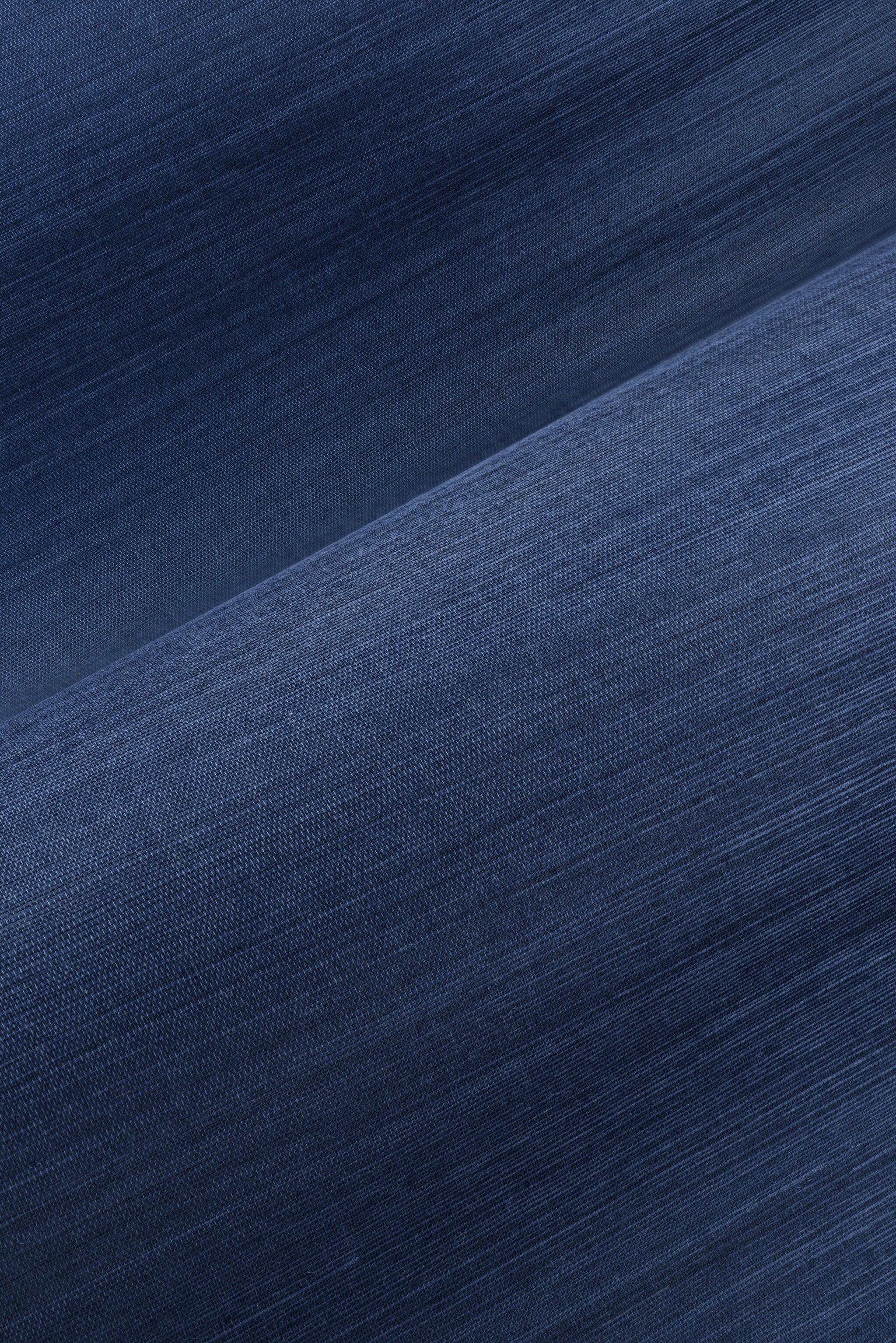 Line - Prussian Blue - Blåt tapet med vævet sisal overflade